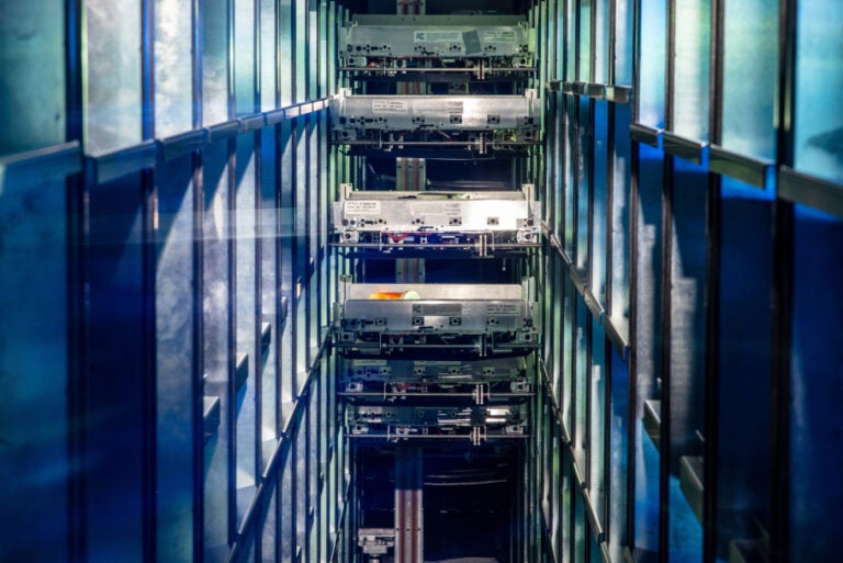 Automated Warehouse Sorting System | OPEX Sure Sort®